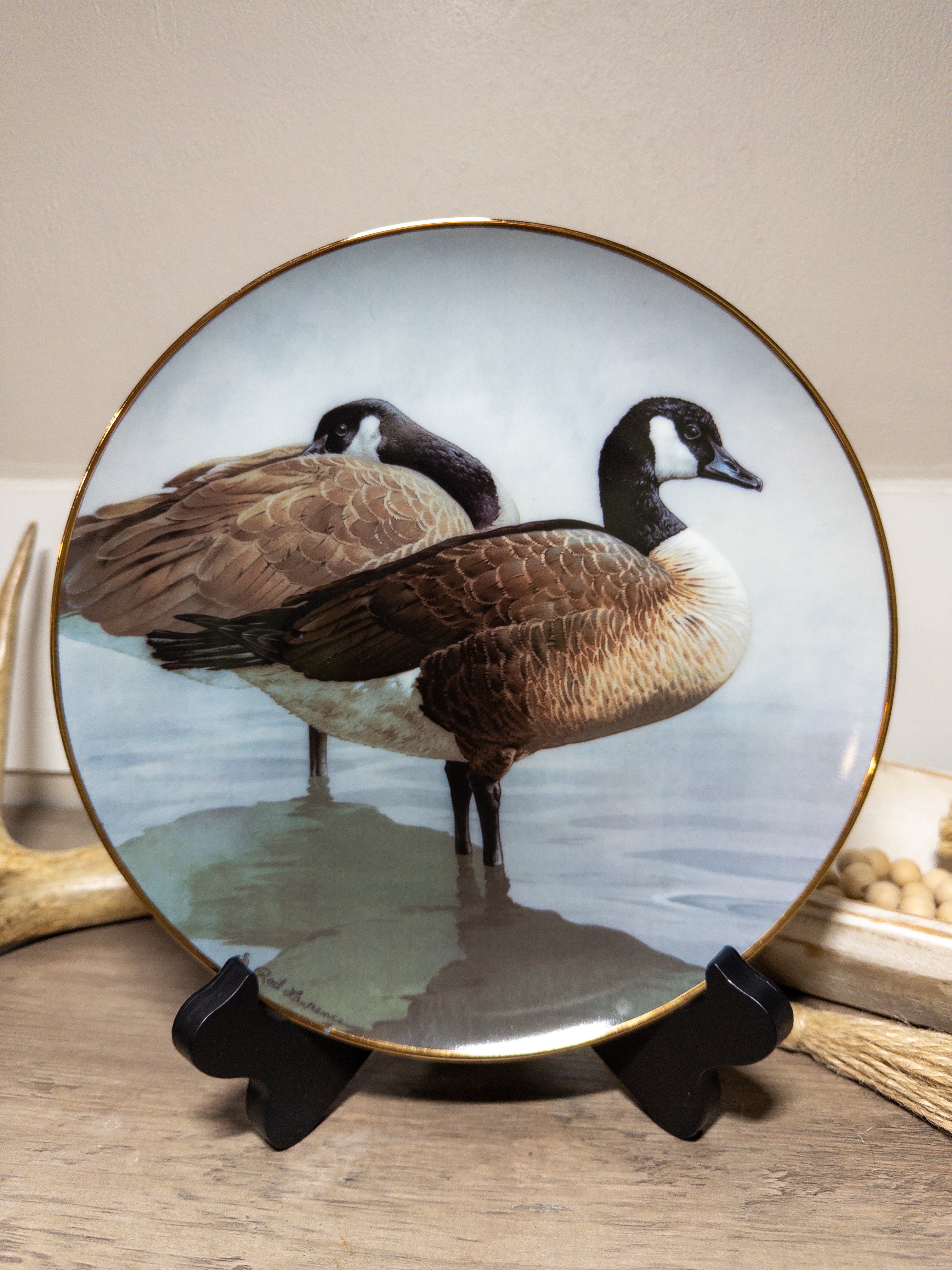 Vintage Canada Geese 9” Collector Plate #3809B by Rod Lawrence | Ameri ...